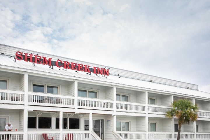Shem Creek Inn - Sullivan's Island, SC