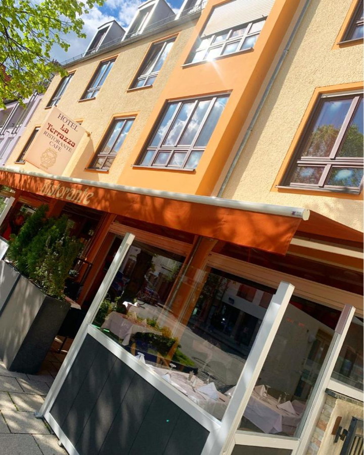 Hotel Ristorante La Terrazza - Puchheim