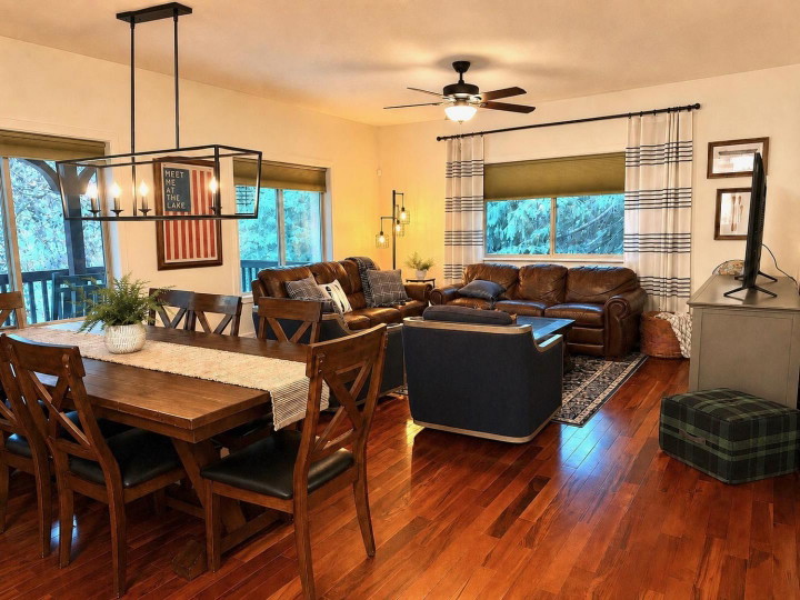 Davis Avenue Luxury Lodge - McCall, ID