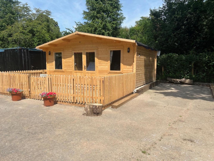 Oak Tree Cabin - Forest of Dean