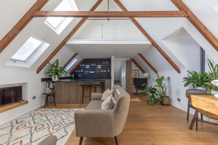 The Loft - Crawley