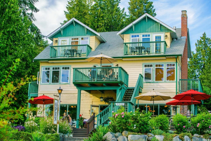 Bonniebrook Lodge - Sechelt