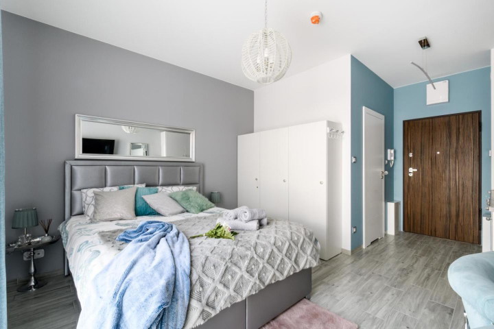 Aparthotel Pawia Deluxe- 10 Min To Center, Self Check-in, Optional Breakfest, Parking On The Street - Warsaw