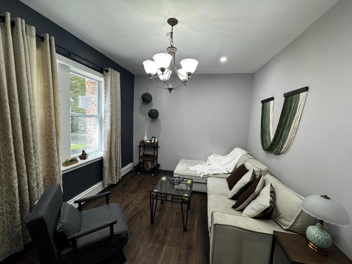 Apt A - Next To Hiking Trail - Front Entrance - Nyack, NY