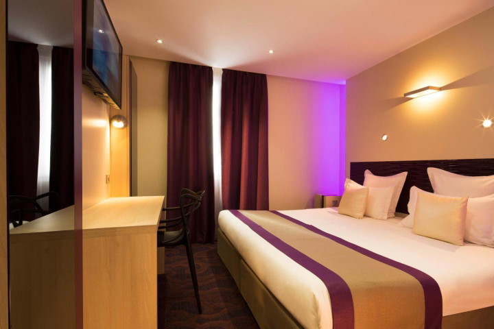 Hôtel Brésil Opéra Spa - Issy-les-Moulineaux