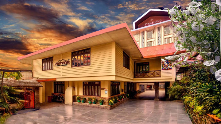 Summit Ttakshang Residency Hotel & Spa 2 Mins Walk To Mg Marg - Gangtok