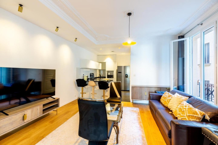 Elegant 2br - Sleeps 6 - Steps From Arc De Triomphe - 