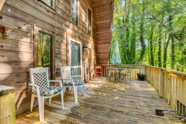 Pet-friendly Lavonia Cabin, Walk To Lake Hartwell! - Lake Hartwell
