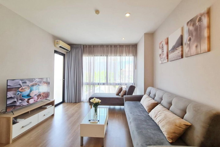 Specious Condo At Nimman With Rooftop Pool - Chiang Mai