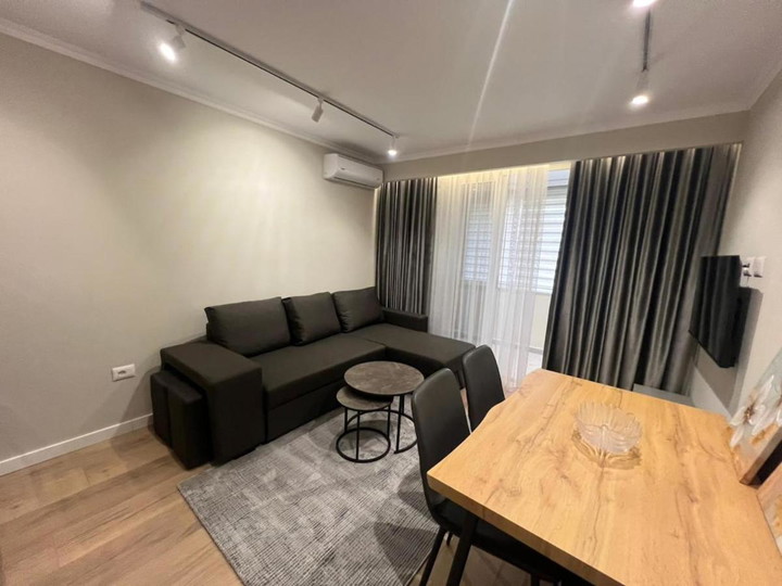 Glar 1 Br Apartment 21 Dhjetori - Tirana