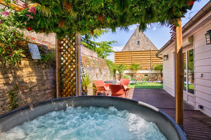 Appartement Fraîchement Rénovée - Jacuzzi Au Cœur De Caen - 康城