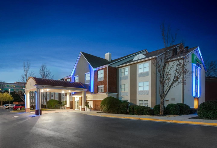 Holiday Inn Express Alpharetta - Roswell By Ihg - Avalon, NJ