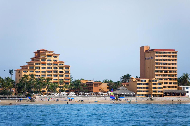 Costa De Oro Beach Hotel - Mazatlán