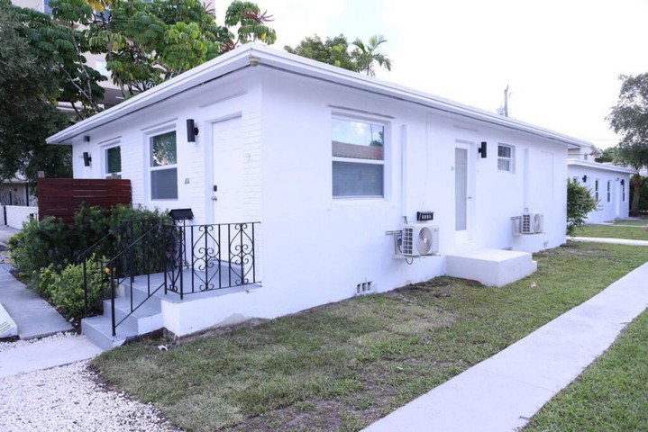 Douglas Rd Apartments - Miami