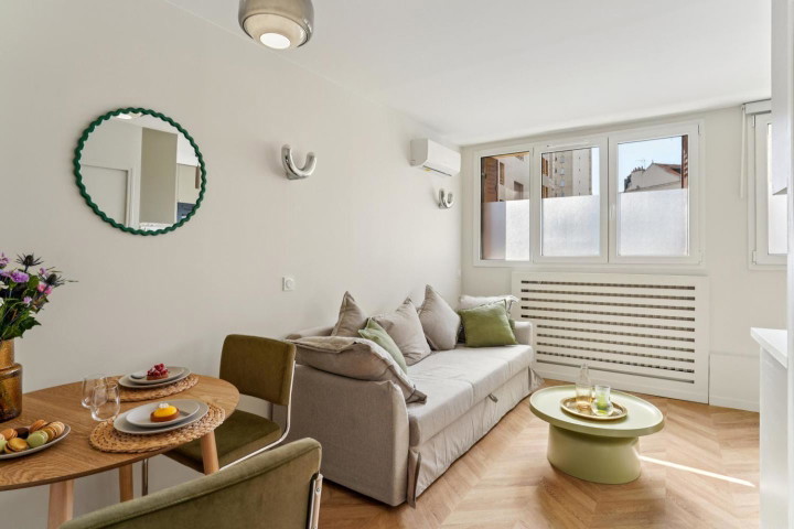 Lavie Maison Ac Little Fontaine - Buc