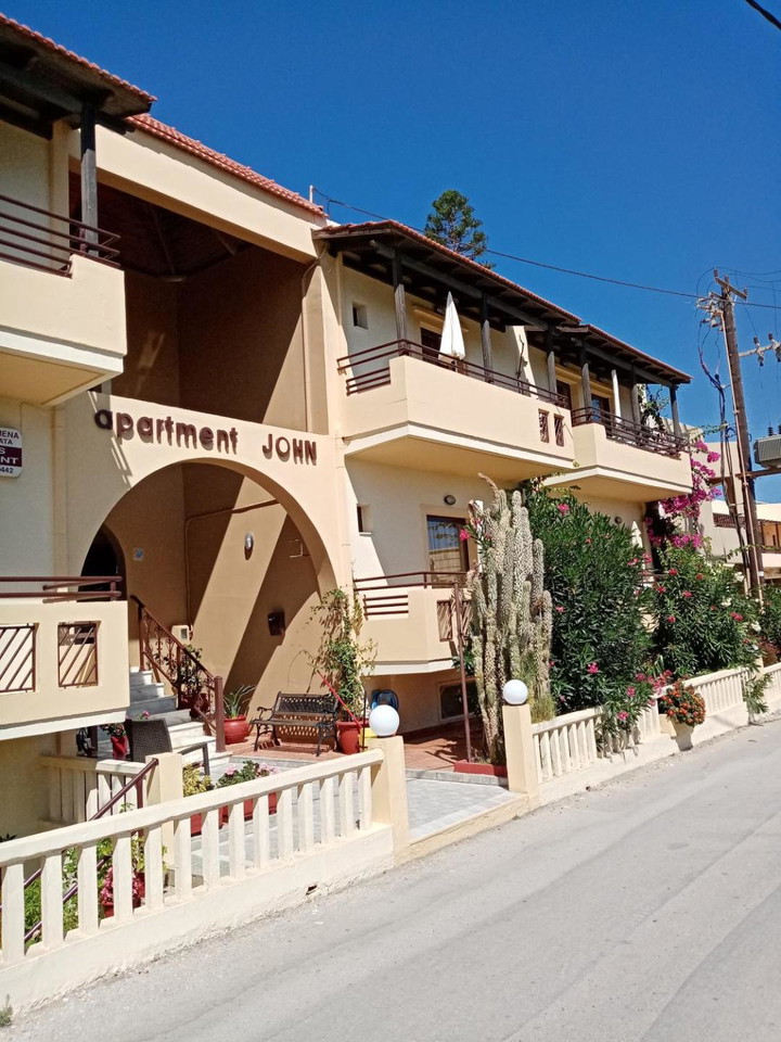 John Apartments - Crète