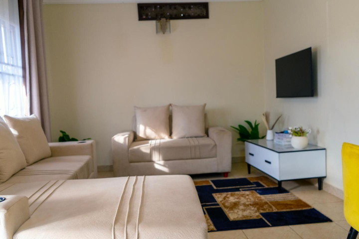 Modern Oasis 5 Mins To Acacia Mall Cjs And Padel - Kampala