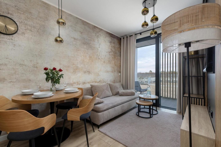 Klimatyzowane Apartamenty Art Lake W Mielnie Z Parkingiem I Basenem By Noclegi Renters - Mielno