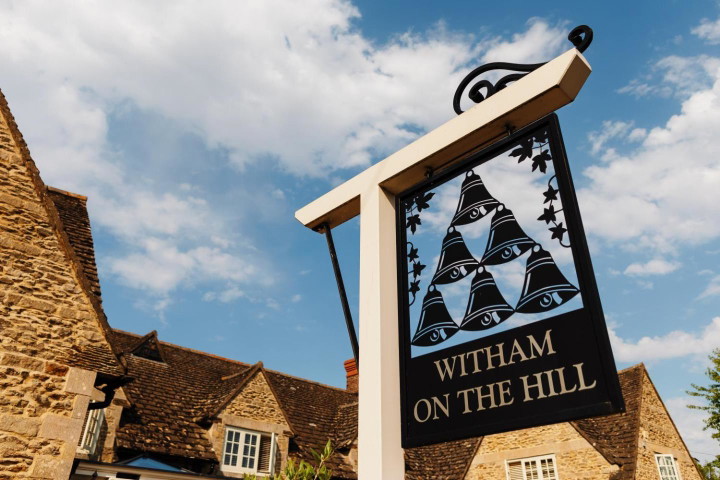 The Six Bells - Bourne