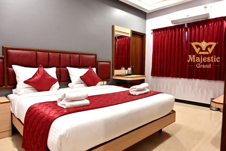 Majestic Grand Madurai - Near Aravind Eye Hospital - Madurai