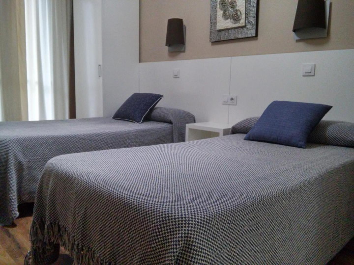 Hostal Lesseps - Barcelona
