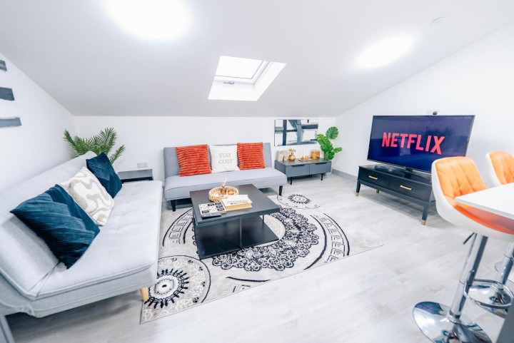 3 Bedrooms Luxury Apartment With Free Street Parking And Fast Wifi - Cardiff