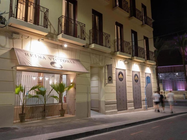 Premium Apartment With Jacuzzi - Alicante