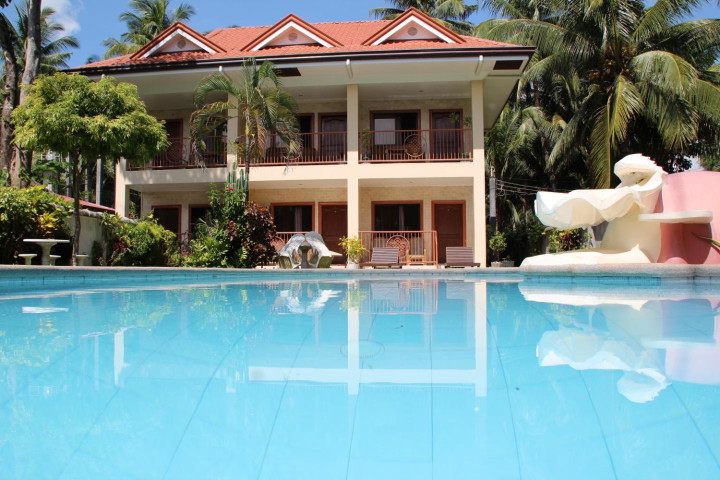 Wellbeach Dive Resort - Dauin