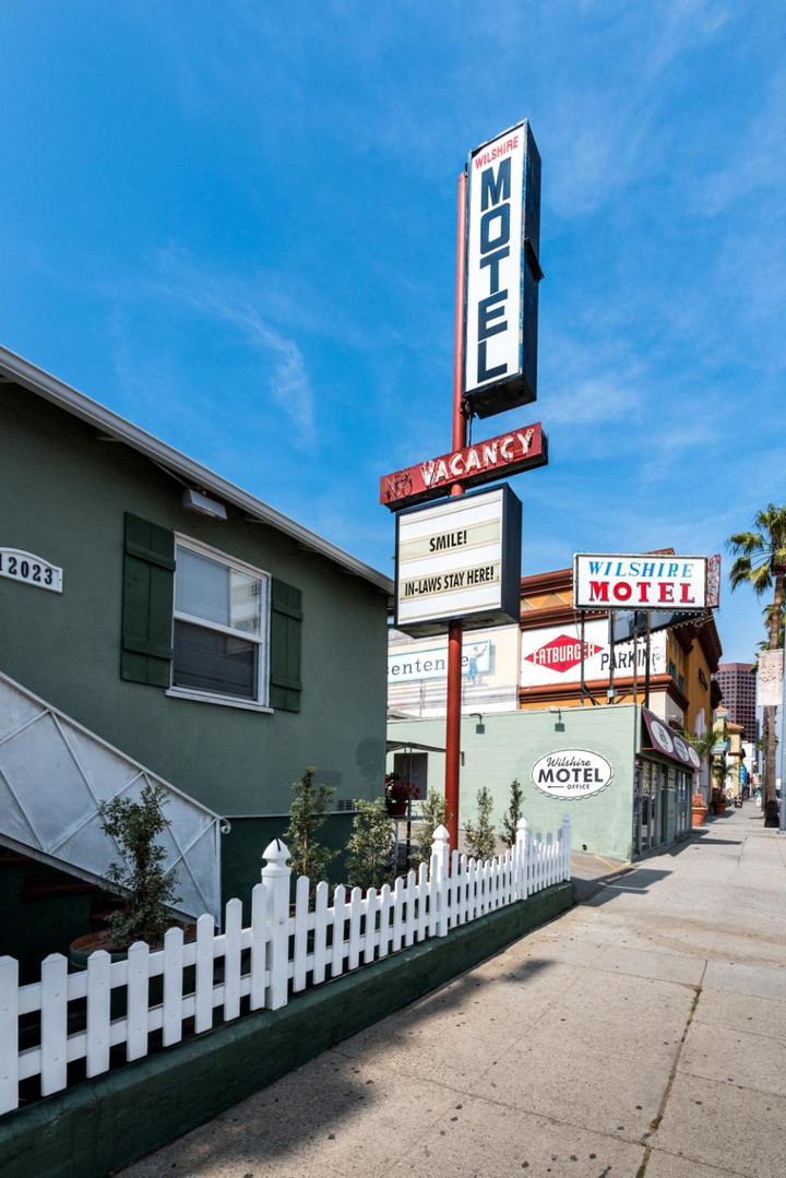 Wilshire Motel - Los Angeles