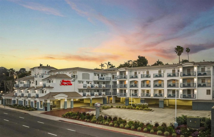 Hampton Inn & Suites Hermosa Beach - Redondo Beach, CA