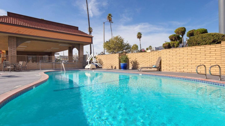Best Western Pasadena Inn - Pasadena, CA