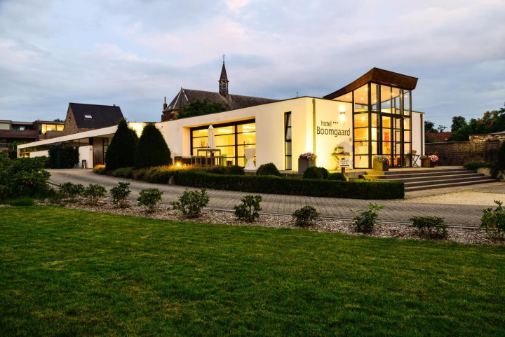 Hotel Boomgaard - Lanaken