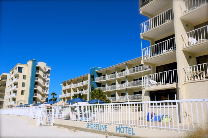 Shoreline Island Resort - Exclusively Adult - Treasure Island, FL