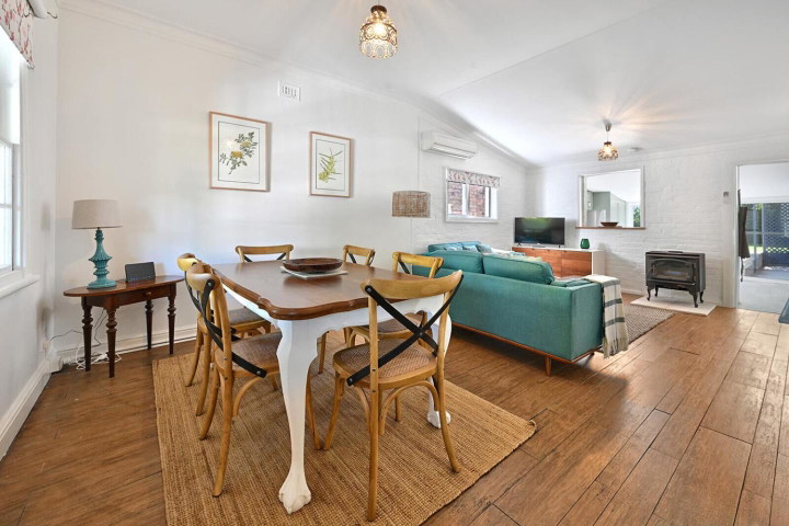 Autumn Leaf Cottage - Close To Cbd, Heritage Charm - Orange