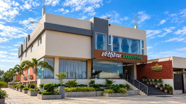 Haripriya Executive - Tuljapur
