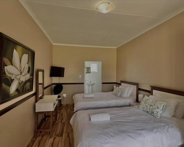 Weavers Nest - Wakkerstroom