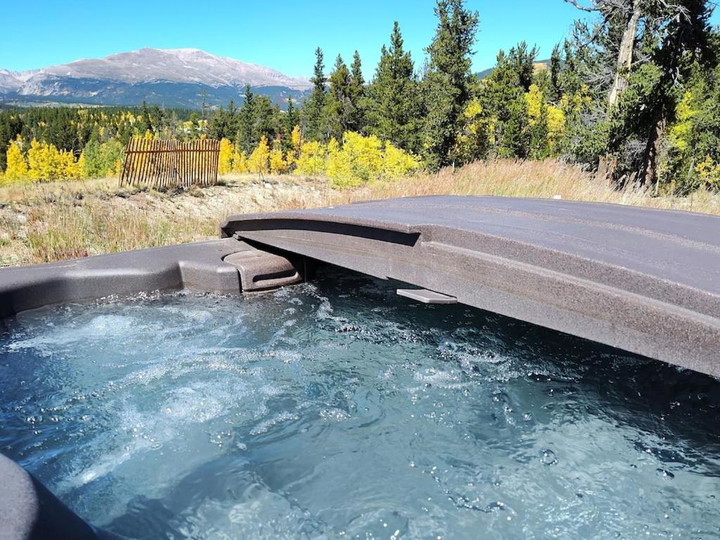 New! Epic Views, Huge Windows, Hot Tub, Family Friendly - Burro Trail Vista - Fairplay, CO