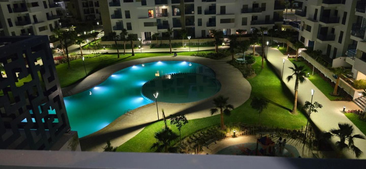 Super Appartement Vue Sur Piscine Et La Plage - Martil