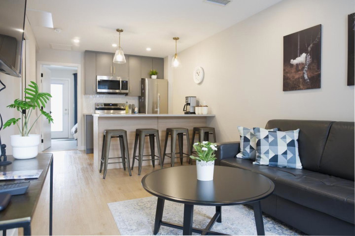Enchanted Mountain Getaway - Canmore