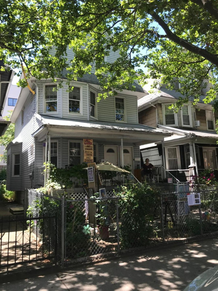 Classical American Homestay House - Long Island, NY