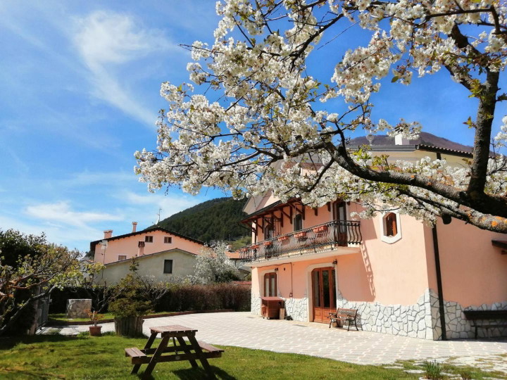 Da Nonna Li Rooms And Breakfast - Villetta Barrea
