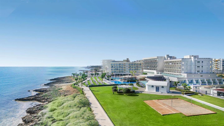 Pernera Beach Hotel - Famagusta