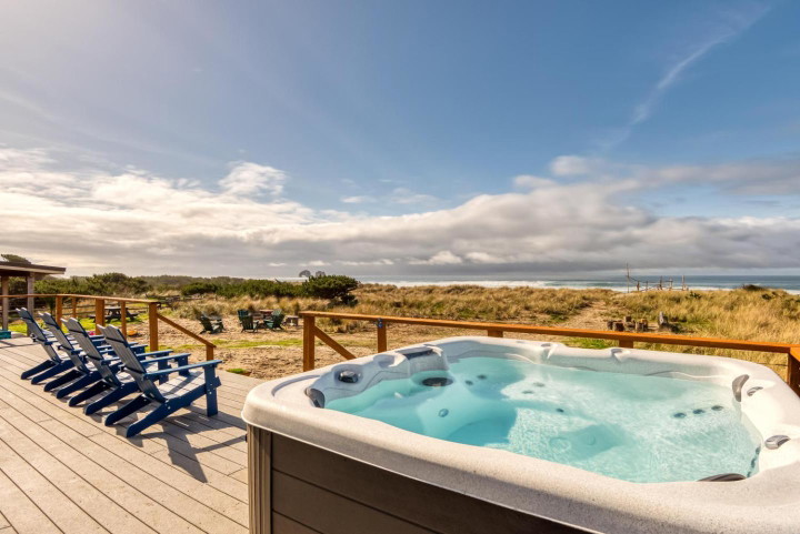 The Viewmaster - Meredith Lodging - Rockaway Beach, OR