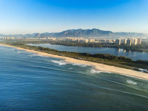 Apt 2 Quartos, Acesso A Praia, Riocentro E Shoppings - Rio de Janeiro