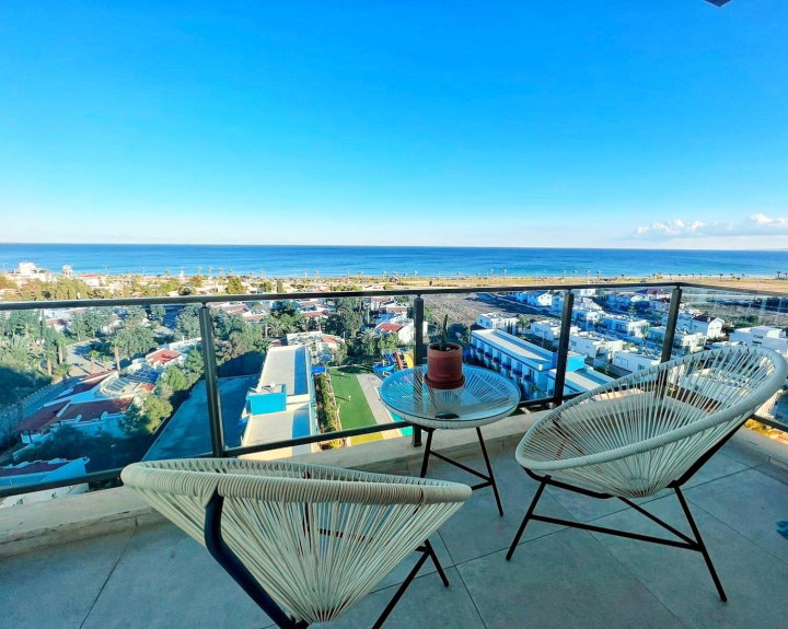 Amazing Seaview Studio With Pool-steps Away Beach - Cyprus