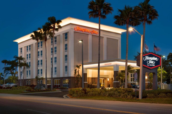 Hampton Inn Tampa-rocky Point - Tampa, FL