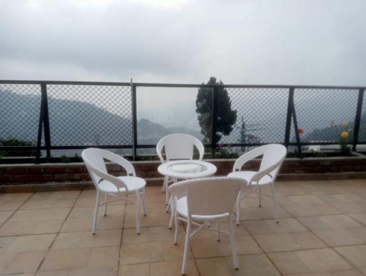 Glen Mist, Mesmerizing Valley View Homestay, Kodai - Kodaikanal