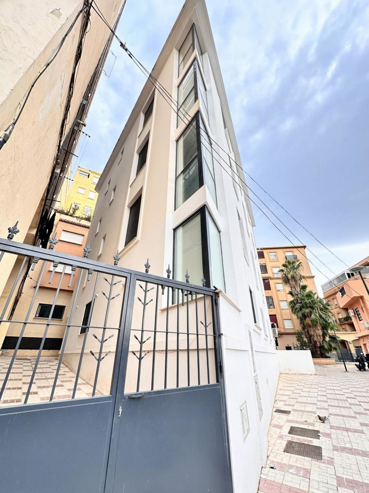 Refugio Urbano - Free Parking - Málaga