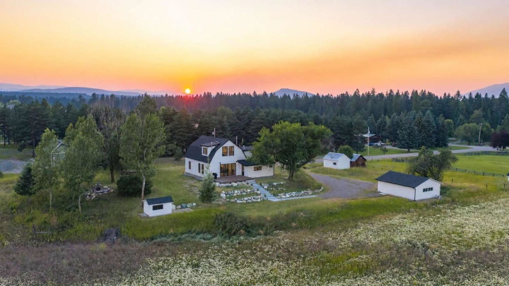 The Willow House - Luxury Views Near Glacier - Whitefish, MT