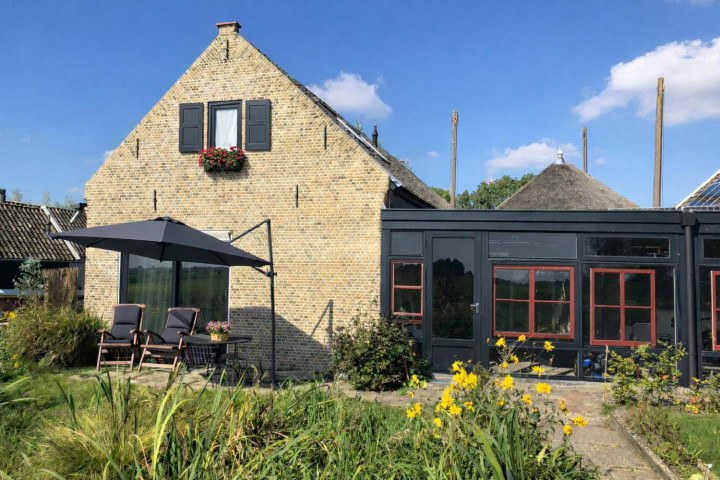 B&b De Beijersche Stee, Logies Aan De Waterkant - Gouda